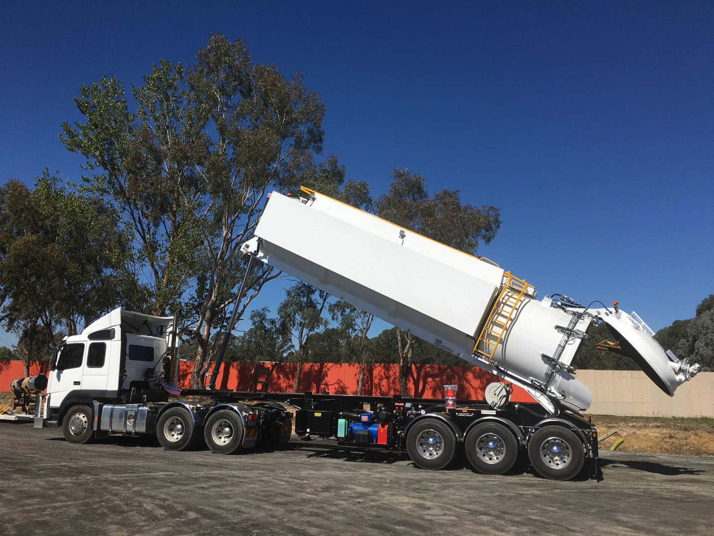 Tippervac - Vacuum Trucks Supplies